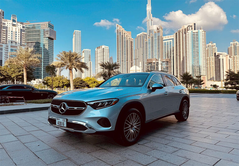 Top 10 Best Cars for Long Road Trips in the UAE - King Way Car Rental